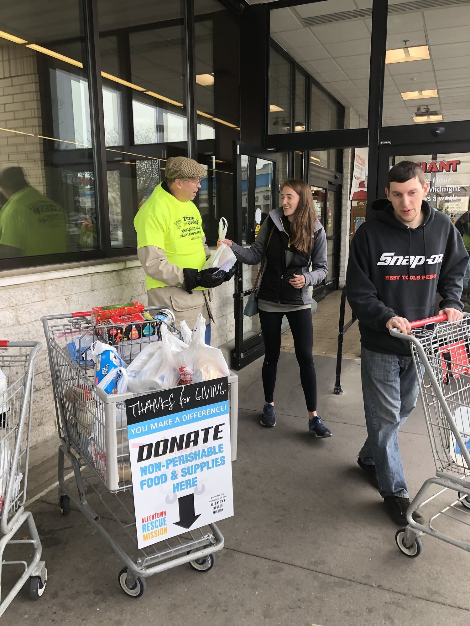 2019 Thanks for Giving Drive - Allentown Rescue Mission